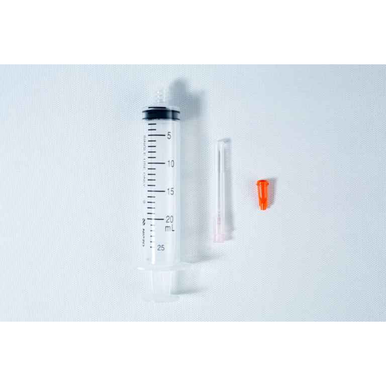 Luer Lock Syringe Set: 10ml/20ml/50ml With Needle & Cap